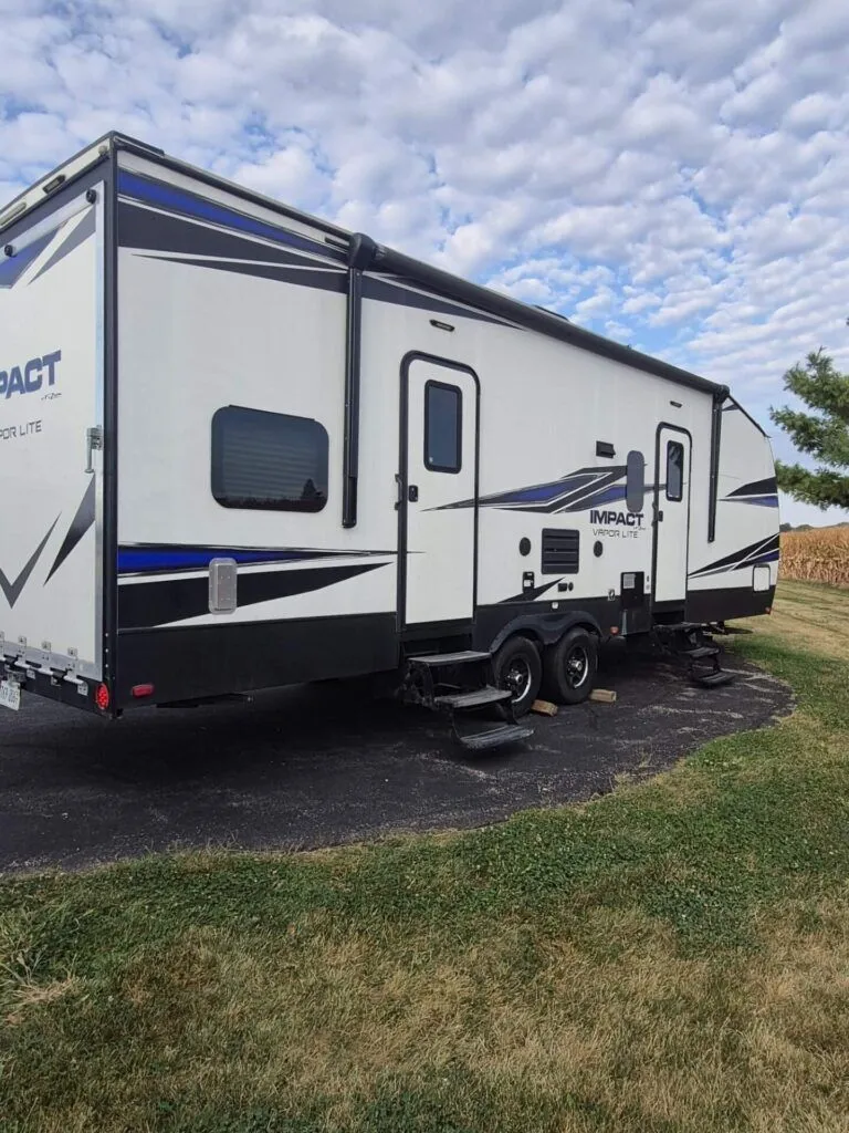 Repo Cars For Sale in IL, Property Auctions Trucks Boats ATV RV