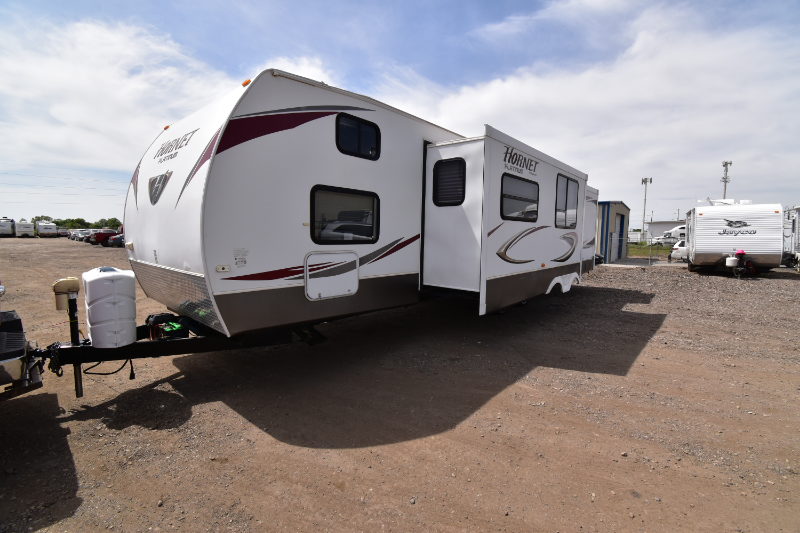 2012 KEYSTONE Hornet Platinum Series(M-32 BHBS - 36' - Repo Finder