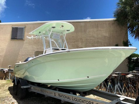 24' - 2017 Sea Fox 246 Commander - Repo Finder