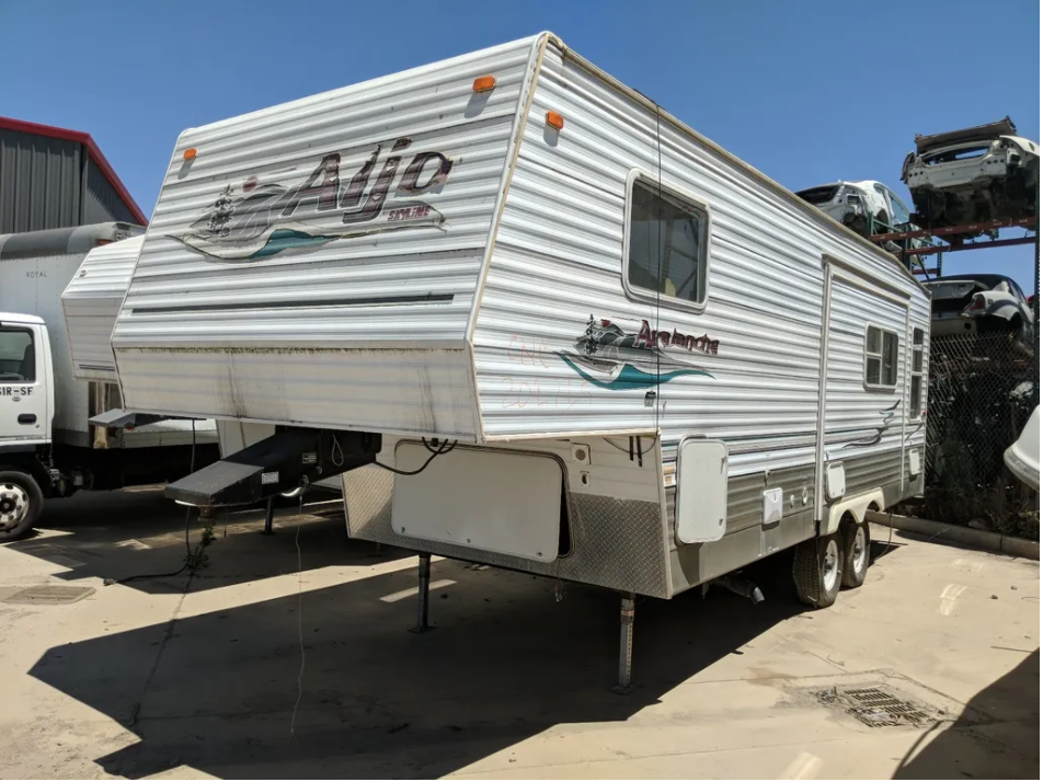 2004 SKYLINE CORPORATION ALJO ALY - Repo Finder