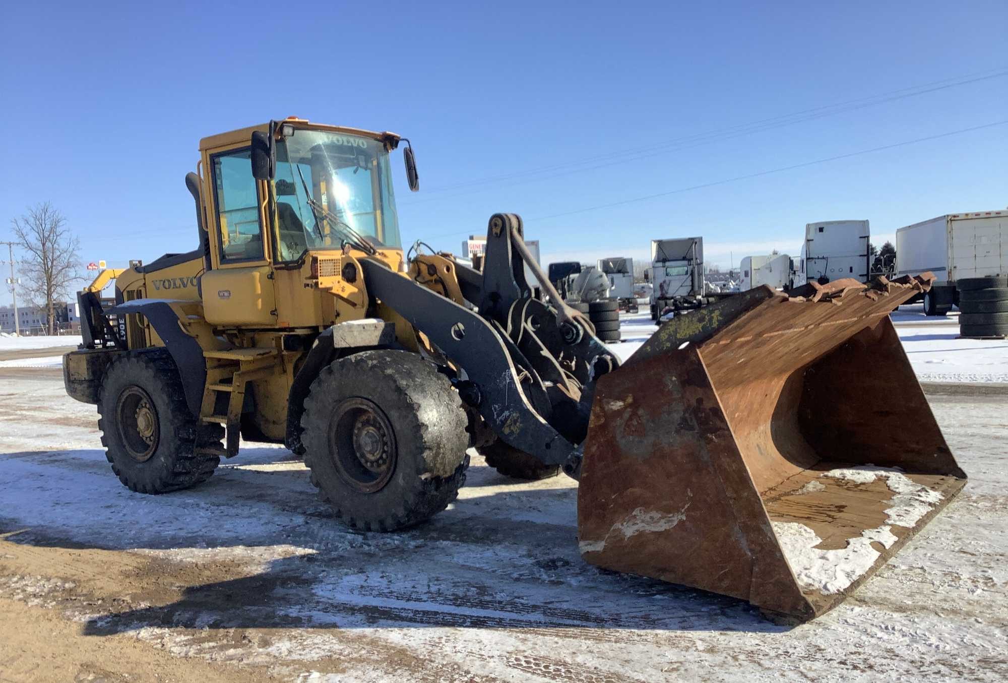 2004 Volvo L90E Wheel Loader - Repo Finder