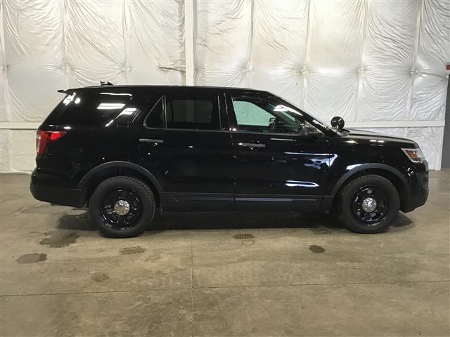 2016 Ford Explorer Police Interceptor AWD - Repo Finder