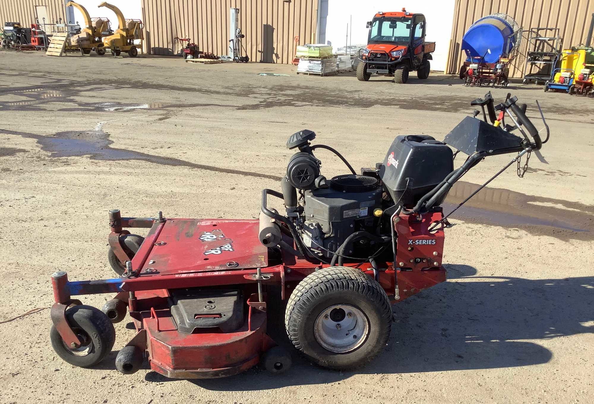 2015 Exmark Turf Tracer X-Series 52” Commercial walk behind lawn mower ...