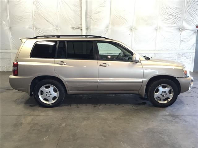 2004 Toyota Highlander Limited AWD - Repo Finder