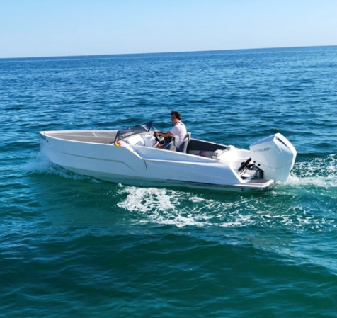 18' - 2021 D-Boat Diamond 550 - Repo Finder