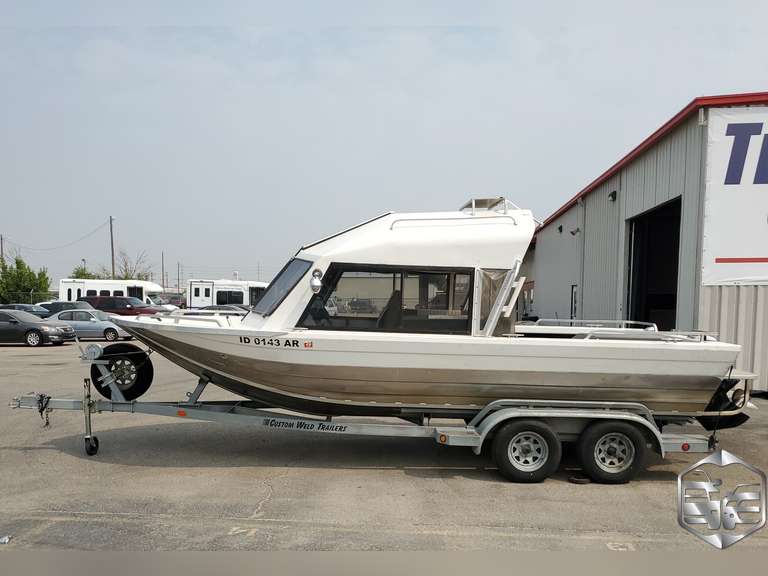2004 River Boat 21FT - Repo Finder