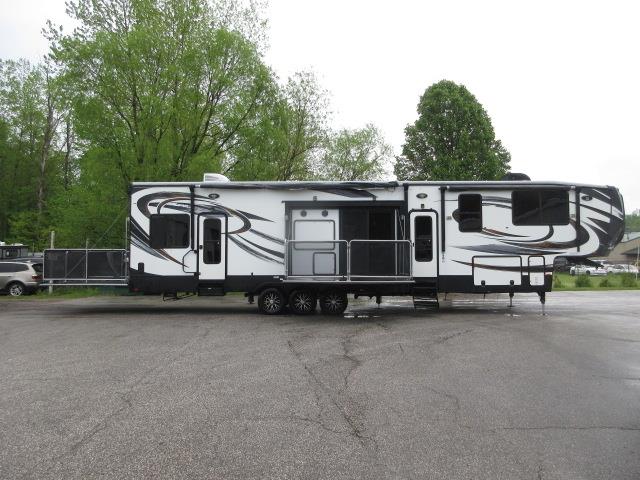 2015 Heartland Cyclone 4200 - Repo Finder