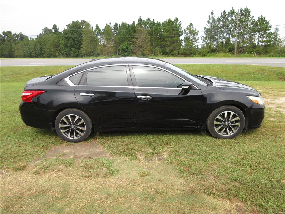 2016 Nissan Altima SL - Repo Finder
