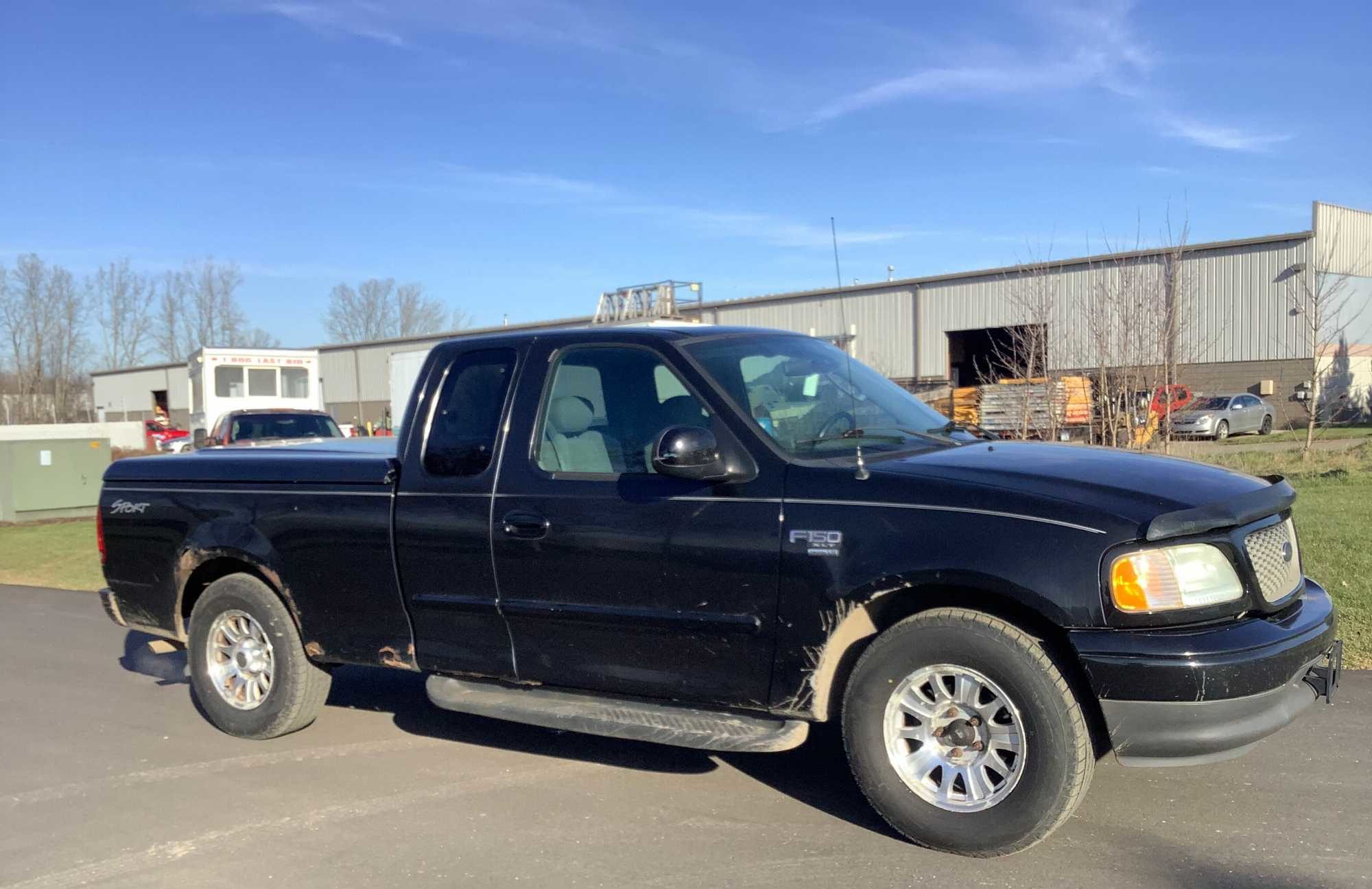2003 Ford F-150 XLT Super Cab 2WD Extended Cab Pickup 4-DR - Repo Finder