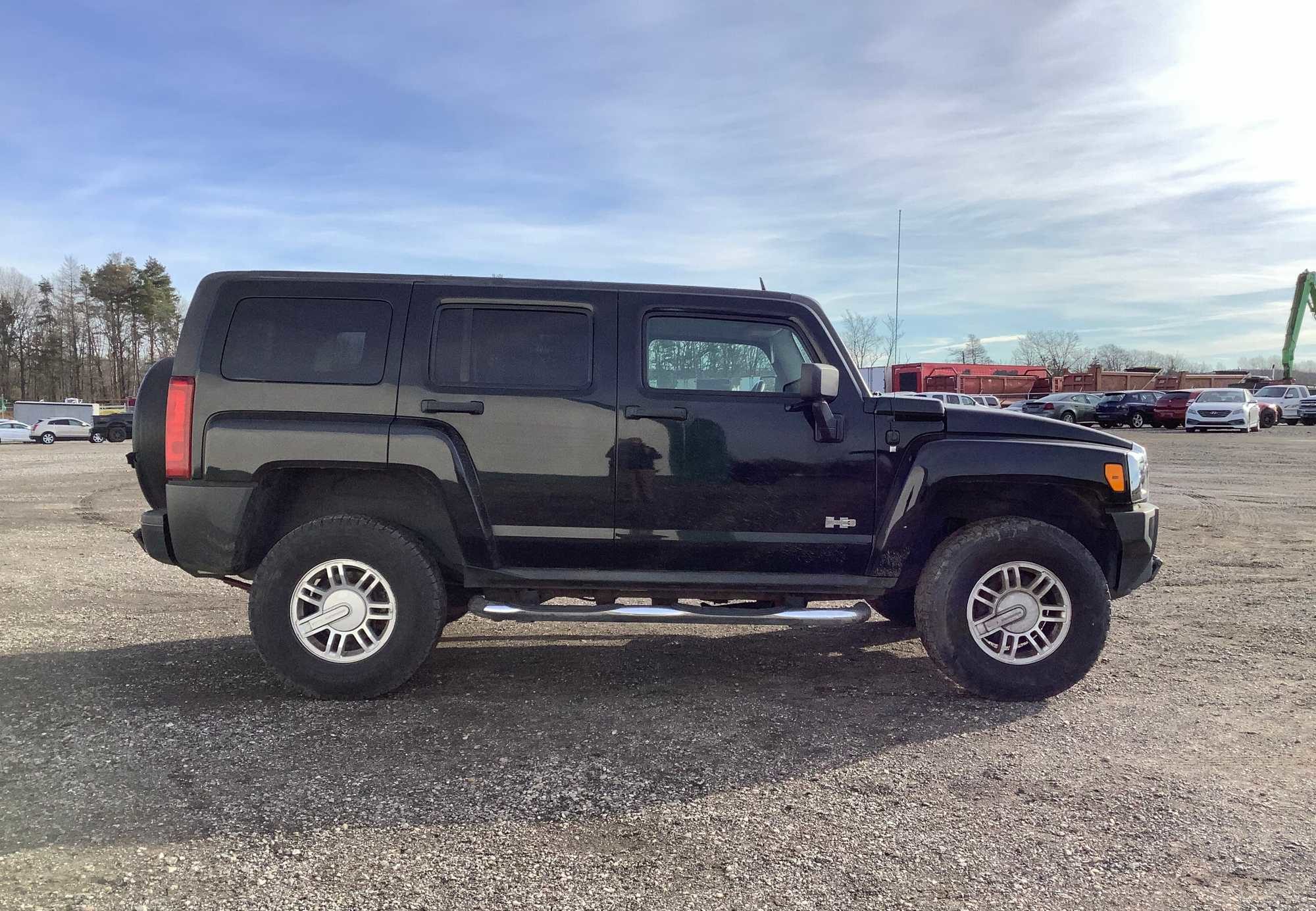 2008 Hummer H3 Base Sport Utility 4-DR - Repo Finder