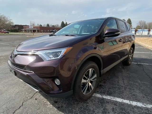 2018 Toyota Rav 4 XLE - Repo Finder