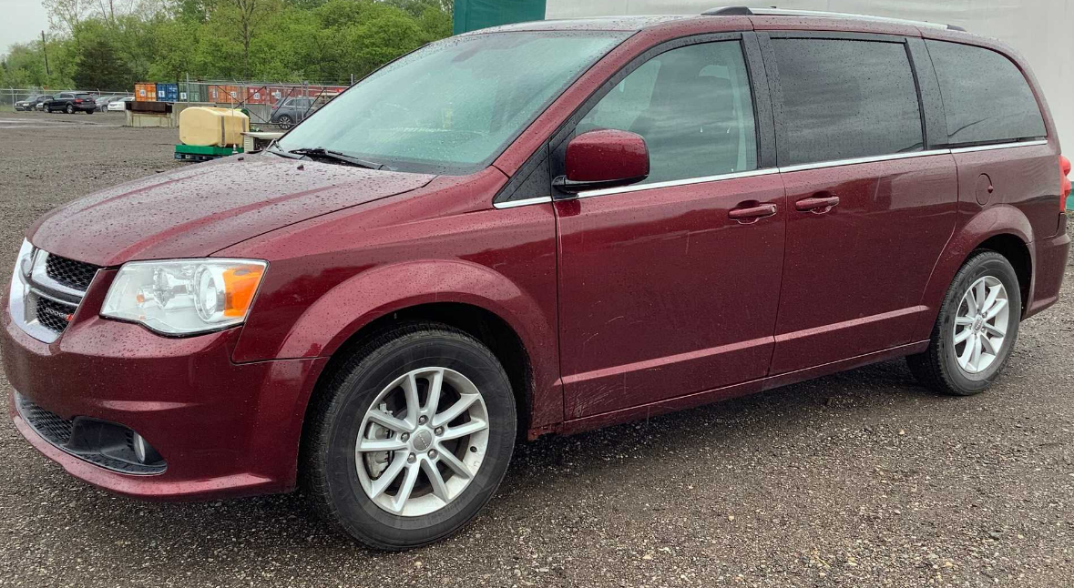 2020 Dodge Grand Caravan SPORTS VAN SXT - Repo Finder