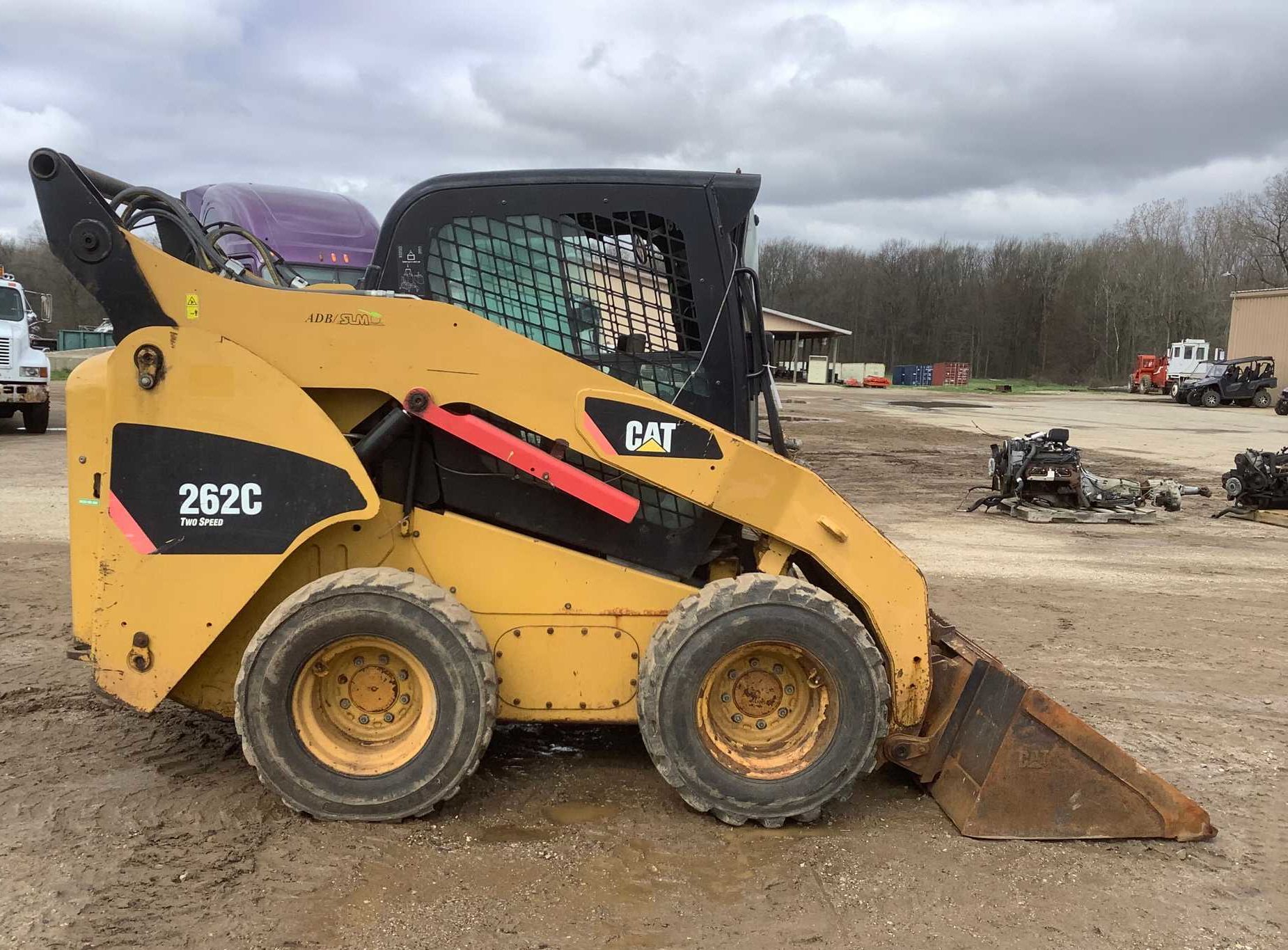 Caterpillar 262C Skid Steer - Repo Finder