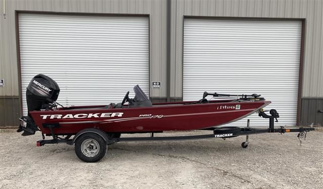2019 Tracker Pro 170 - Repo Finder