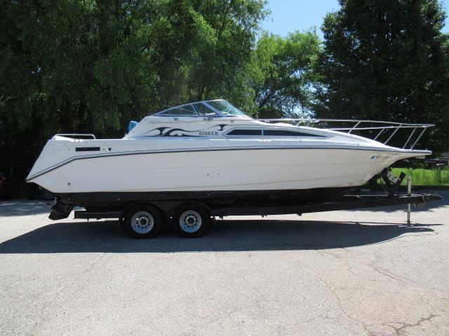 1993 Rinker 26' Cabin Cruiser - Repo Finder