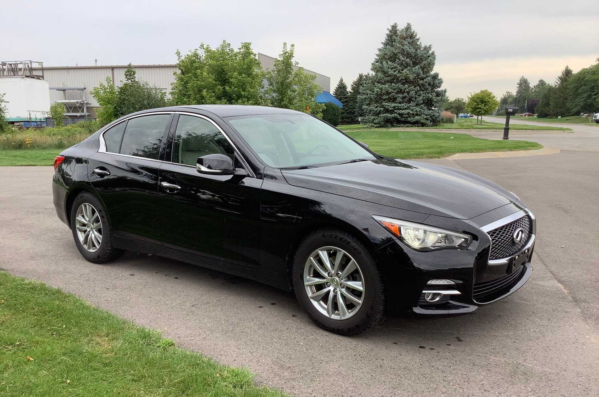 2016 Infiniti Q50 AWD 4 Door Sedan 2.0t - Repo Finder
