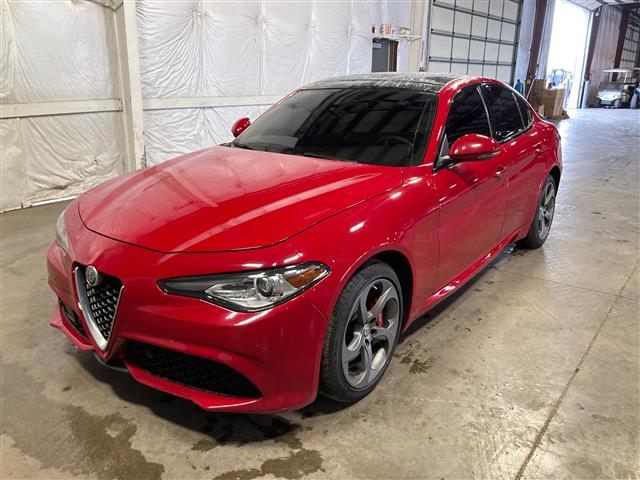 2017 Alfa Romeo Giulia AWD - Repo Finder