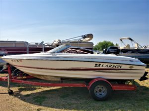 2005 LARSON SEI 180 AND BUNK TRAILER - Repo Finder