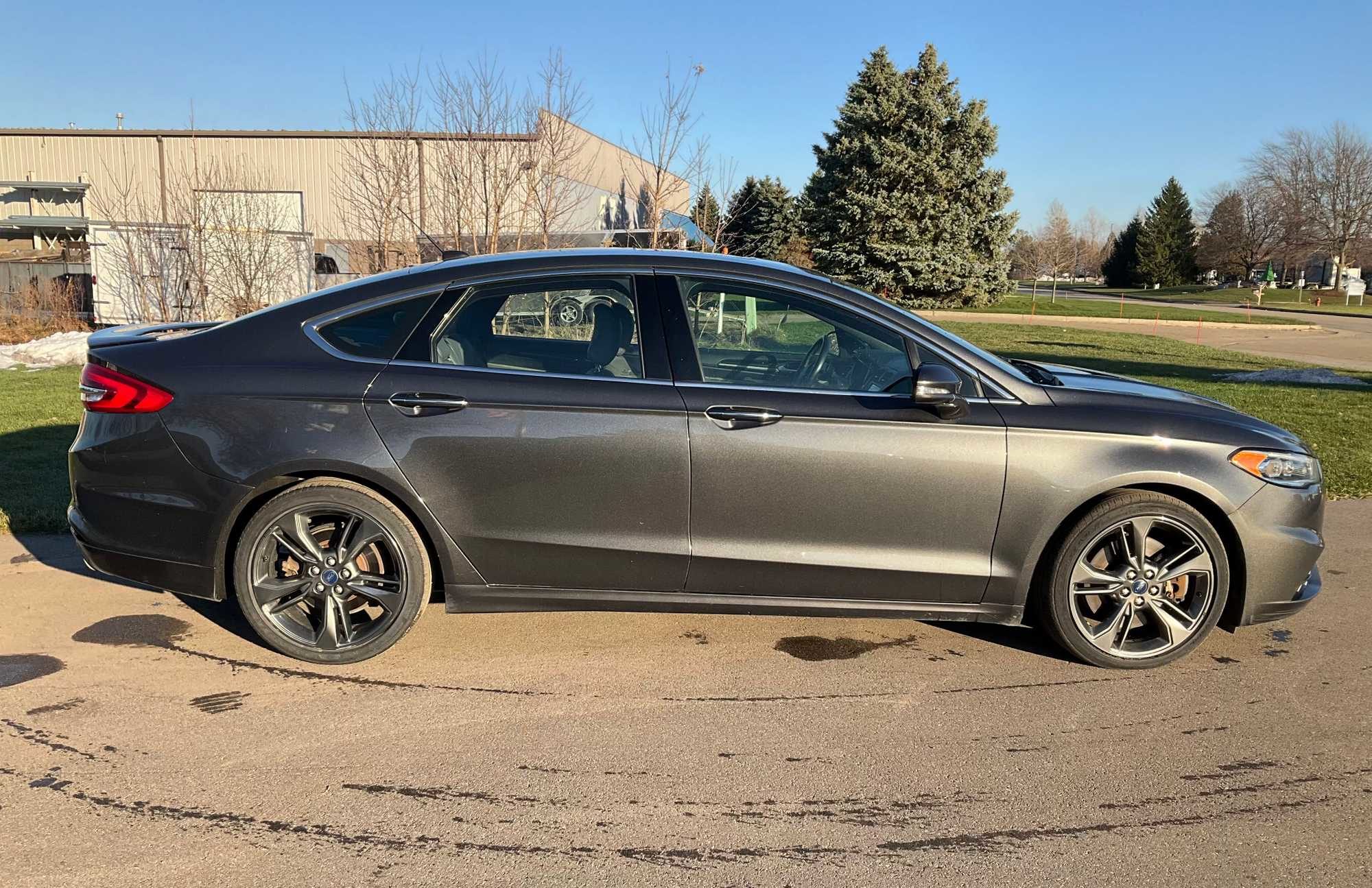 2017 Ford Fusion Sport w/EcoBoost - Repo Finder
