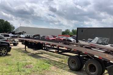 2010 Kaufman 5th Wheel Trailer - Repo Finder