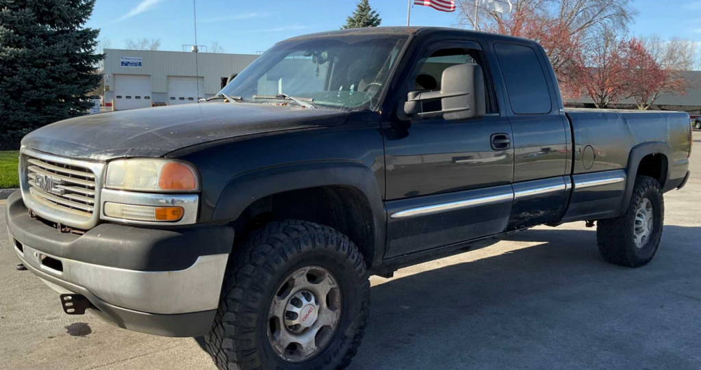 2001 GMC Sierra 2500 - Repo Finder