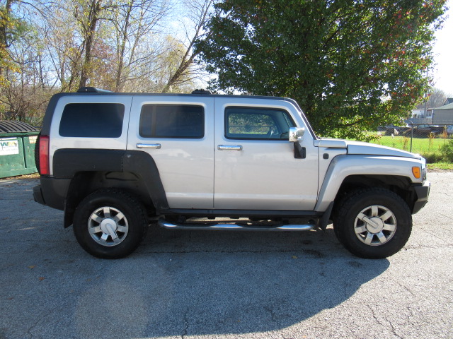 2008 Hummer H3 1/2 Ton Luxury Edition 4WD - Repo Finder