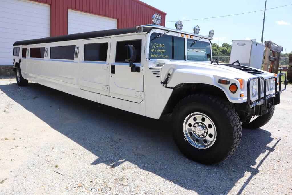 1996 Hummer H1 Limo - Repo Finder