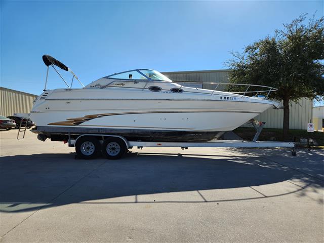 1998 Sea Ray Sundancer 270 - Repo Finder