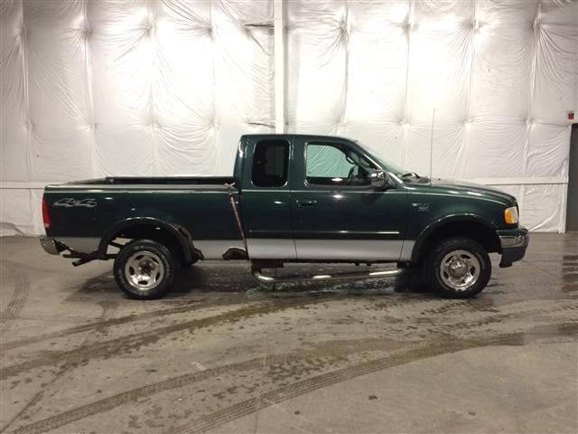 2001 Ford F-150 SuperCab Lariat 4WD - Repo Finder