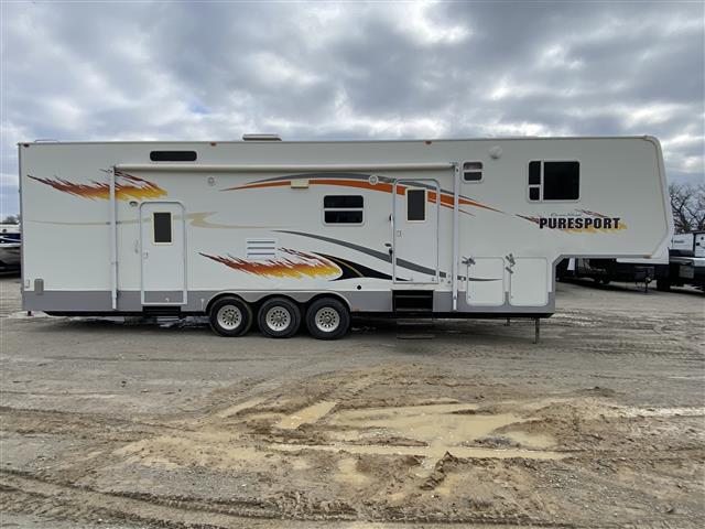 2006 Pilgrim International Open Road Pure Sport 2411 - Repo Finder
