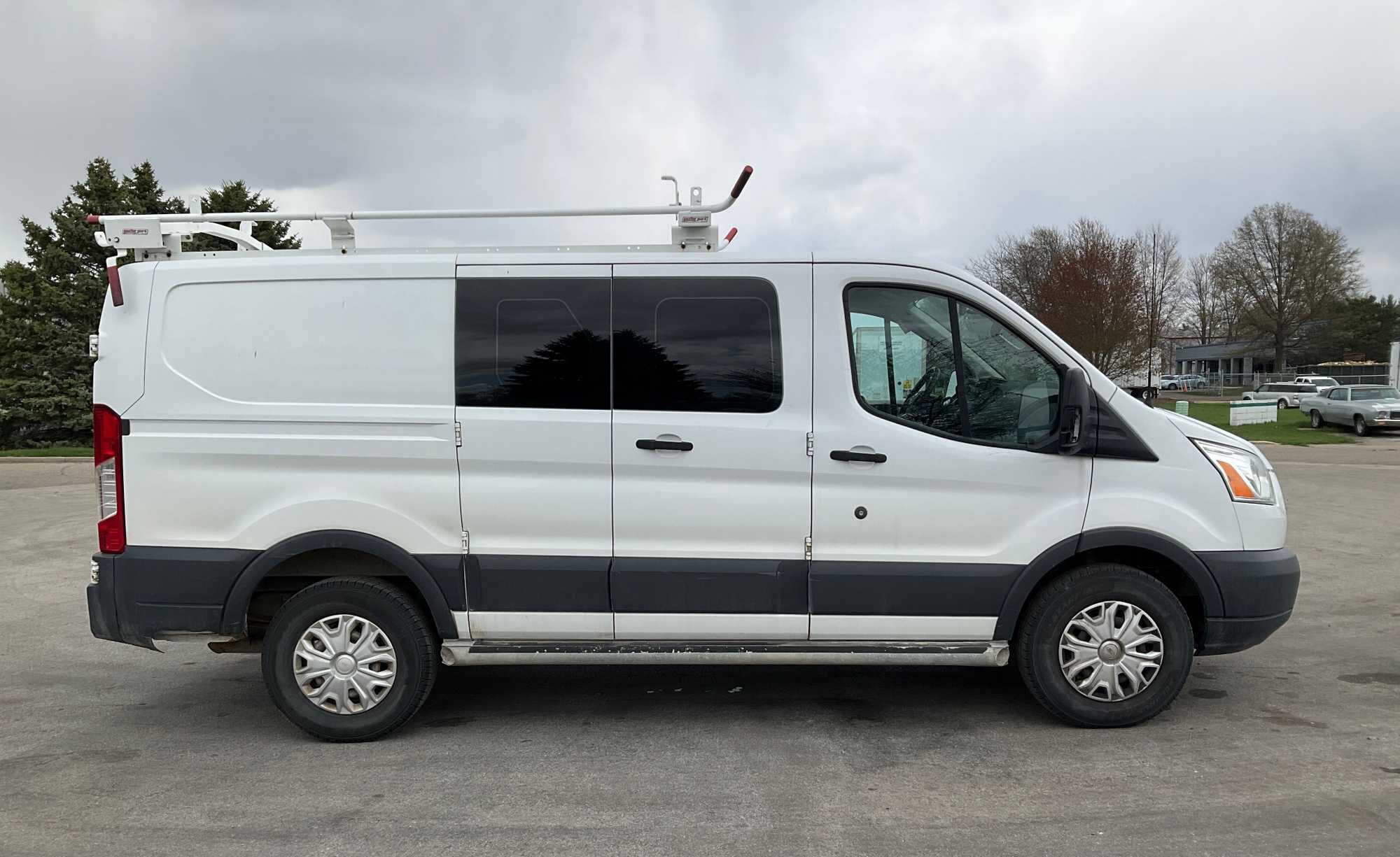 2015 Ford Transit 250 Van Low Roof - Repo Finder