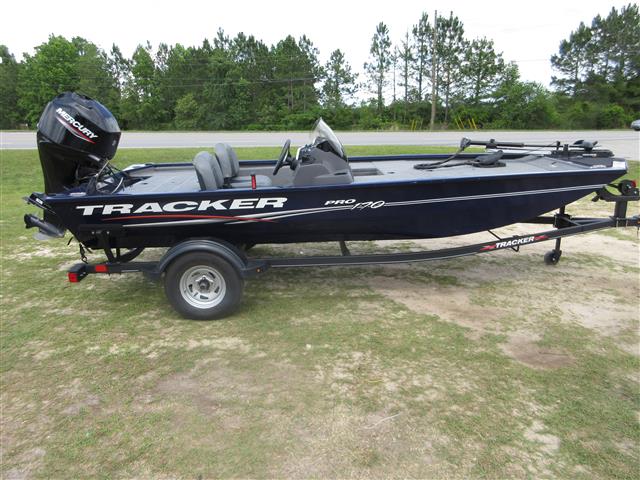 2022 Tracker Pro 17 - Repo Finder