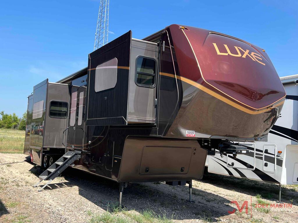 2020 LUXE 46F FIFTH WHEEL CAMPER - Repo Finder