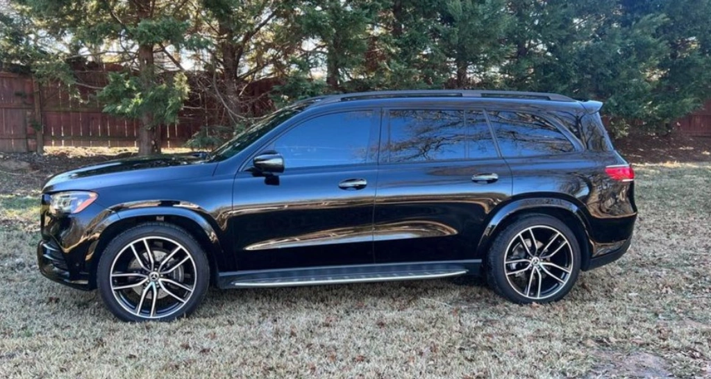 2020 Mercedes GLS 580 - Repo Finder