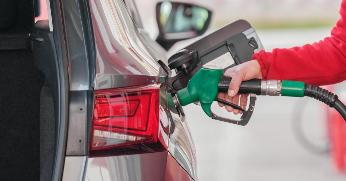 What Are the Best Cars for Gas Mileage? - Repo Finder