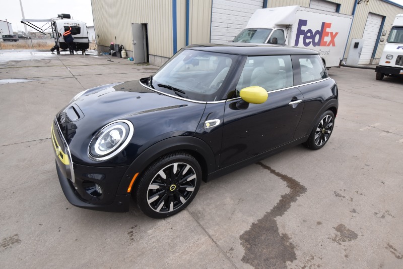 2020 MINI Hardtop 2 Door ELECTRIC Cooper SE - Repo Finder