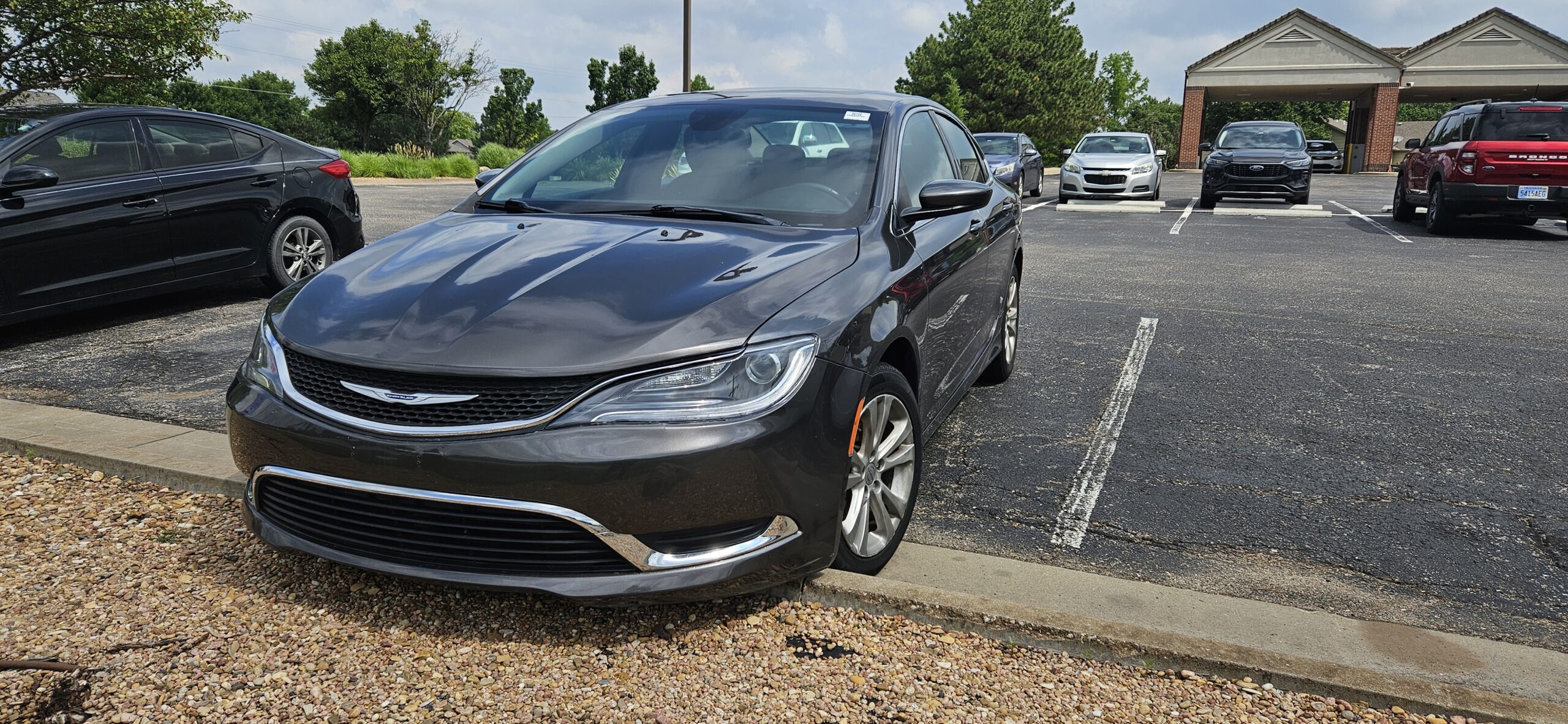 2017 Chrysler 200 - Repo Finder
