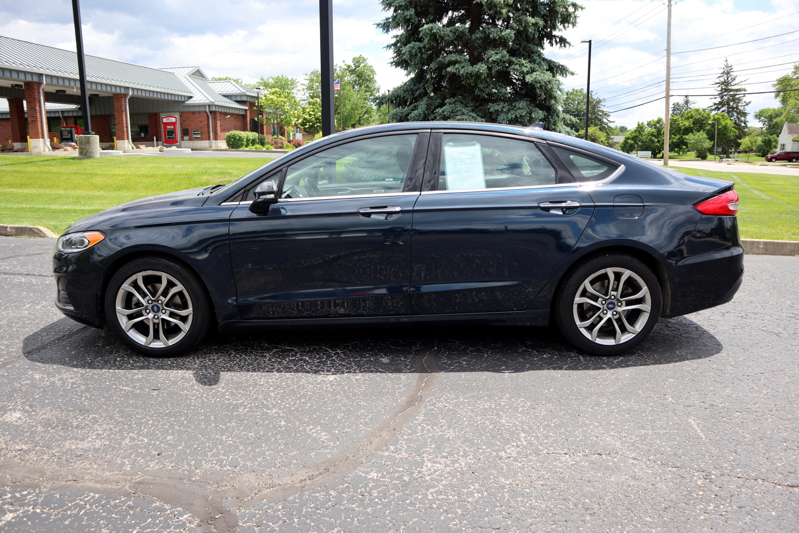 2020 Ford Fusion SEL - Repo Finder