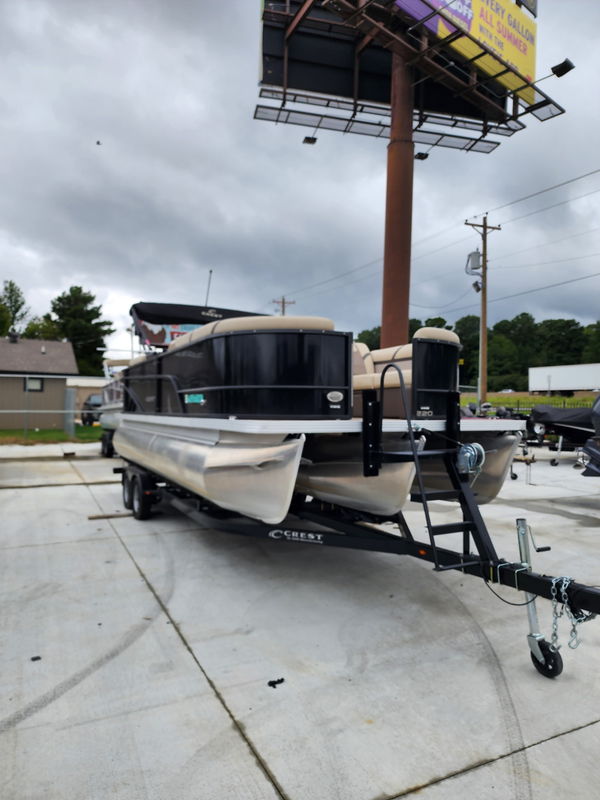 2023 Crest Pontoon - Repo Finder